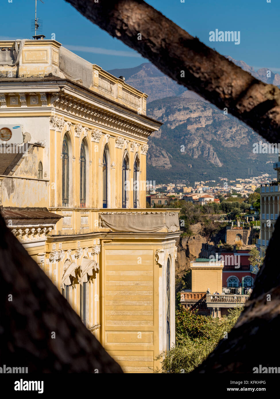 Yellow rendered clifftop hotel. Sorrento, Italy Stock Photo - Alamy