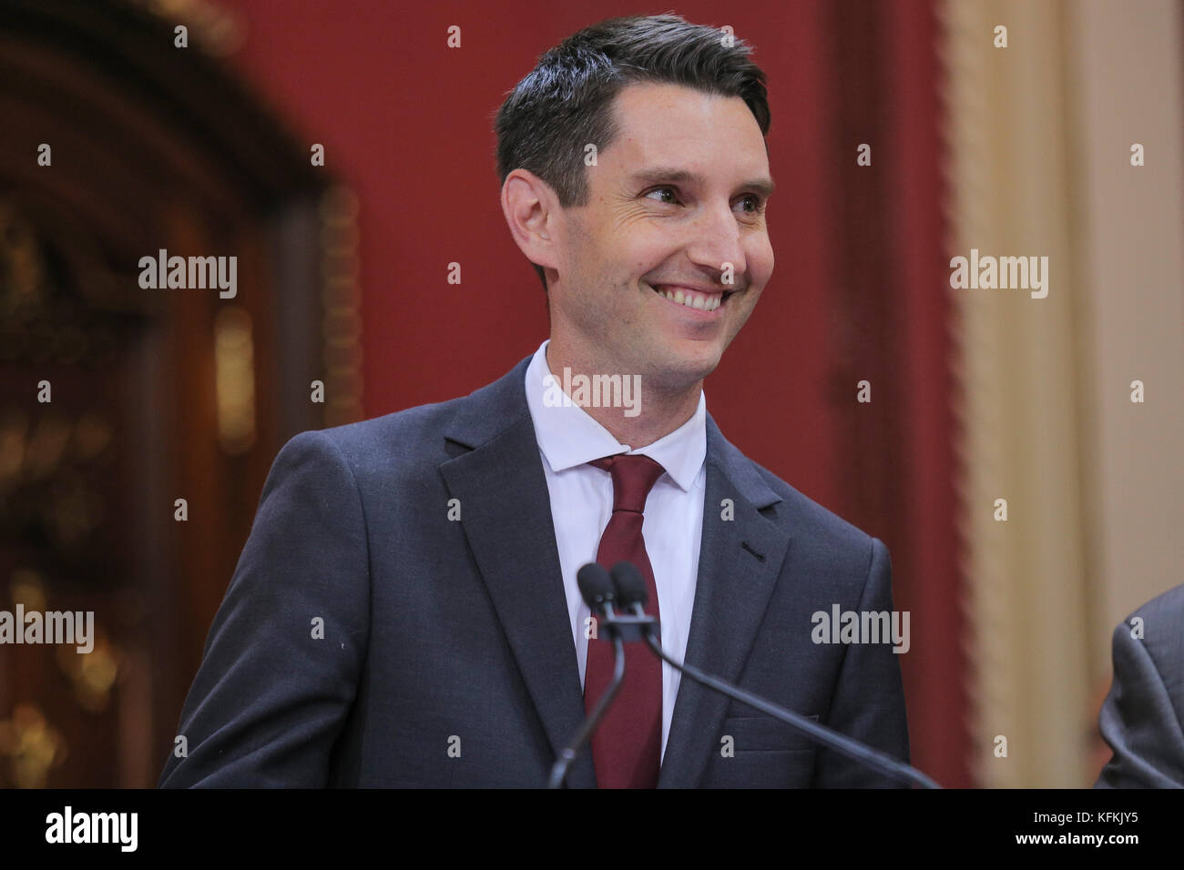 Andre Fortin is sworn in as Ministre des Transports, de la Mobilite ...