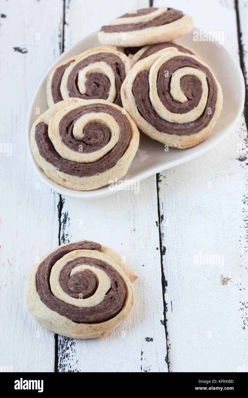 Duo color hi-res stock photography and images - Alamy