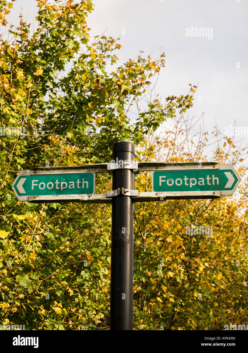 Public Footpath sign Stock Photo - Alamy