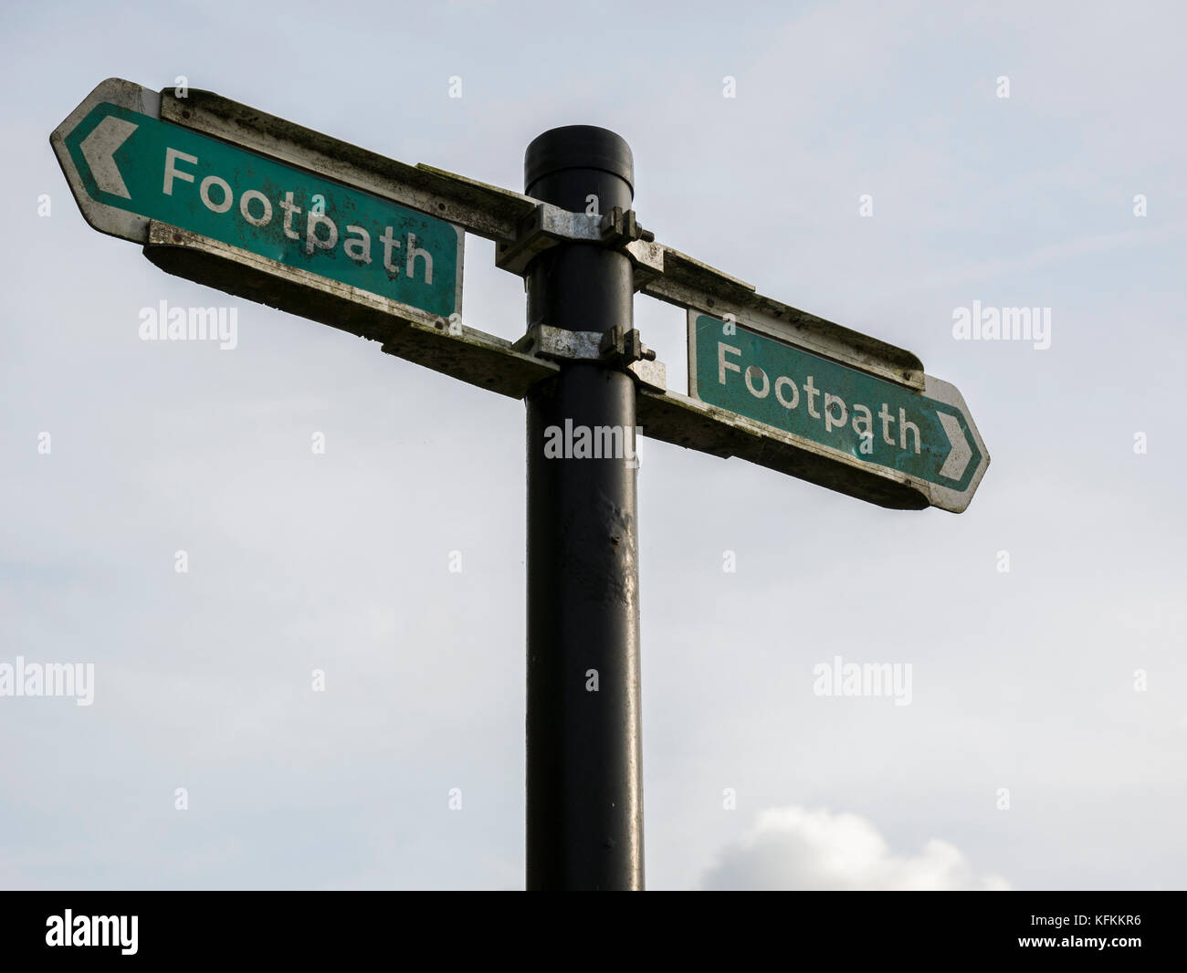 Public Footpath sign Stock Photo - Alamy