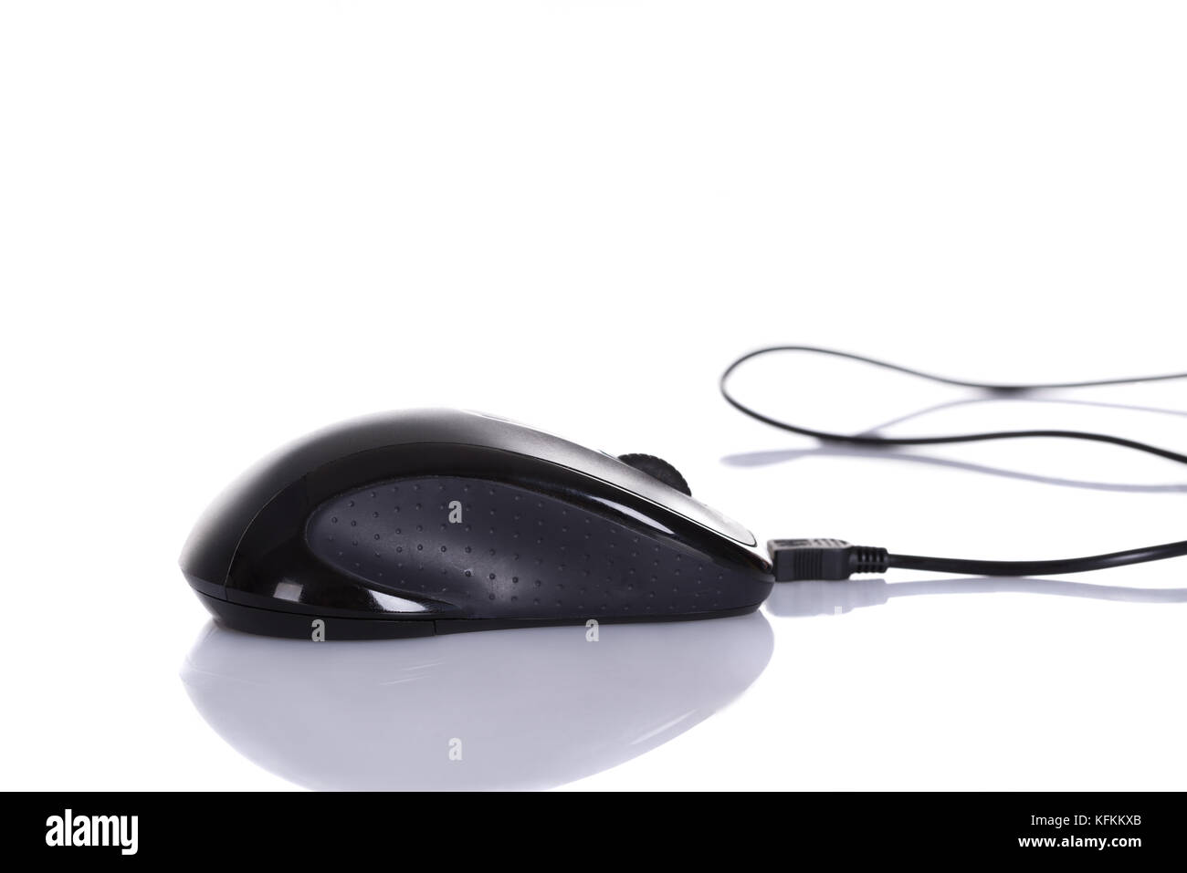 Photo of computer mouse. Isolated on white background Stock Photo - Alamy