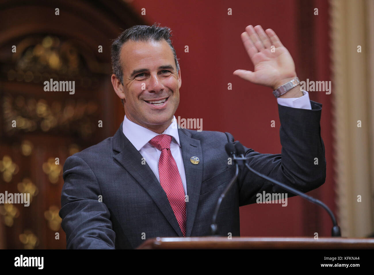 Stephane Billette is sworn in as Ministre responsable des Petites et ...