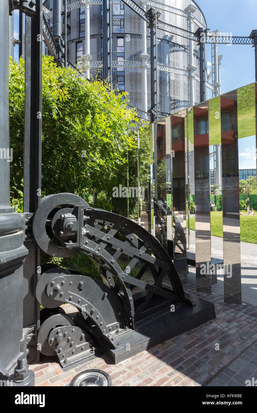 Gasholder Park, KIng's Cross, London, UK Stock Photo - Alamy