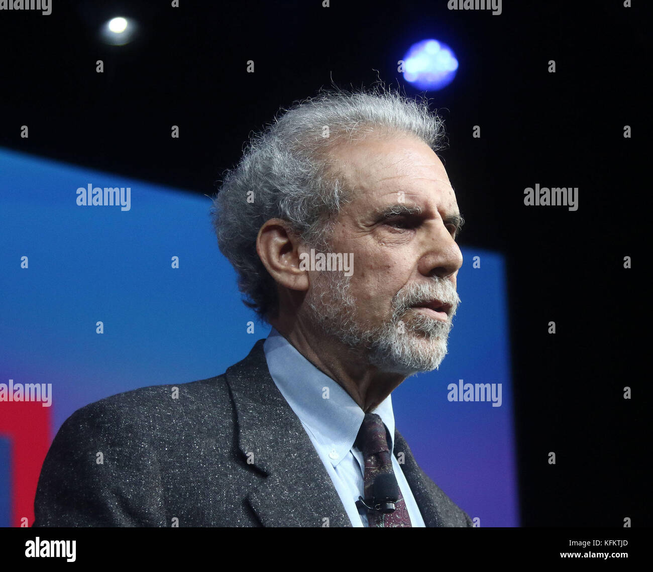 Daniel goleman hi-res stock photography and images - Alamy