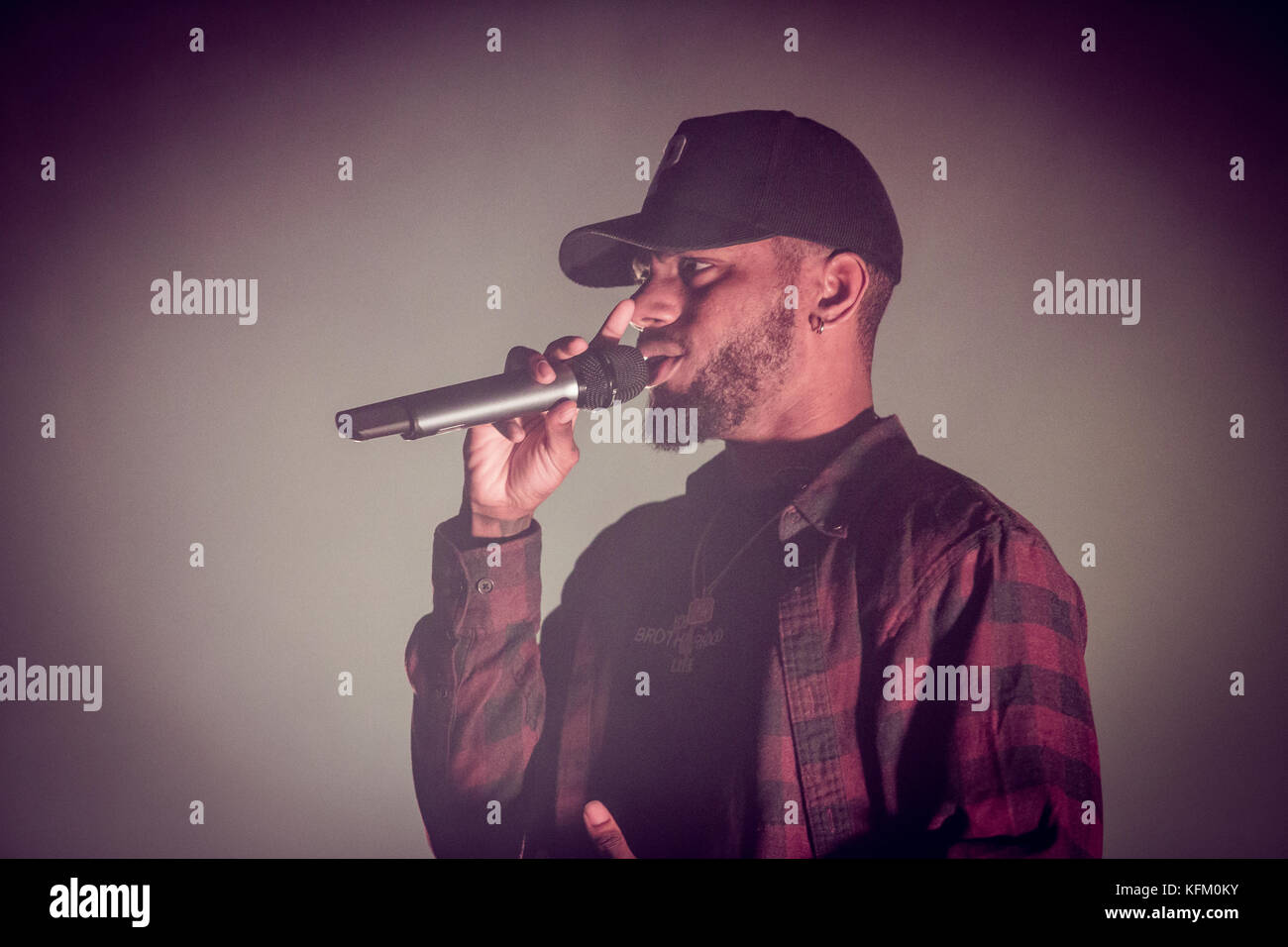 Bryson tiller rapper hi-res stock photography and images - Alamy