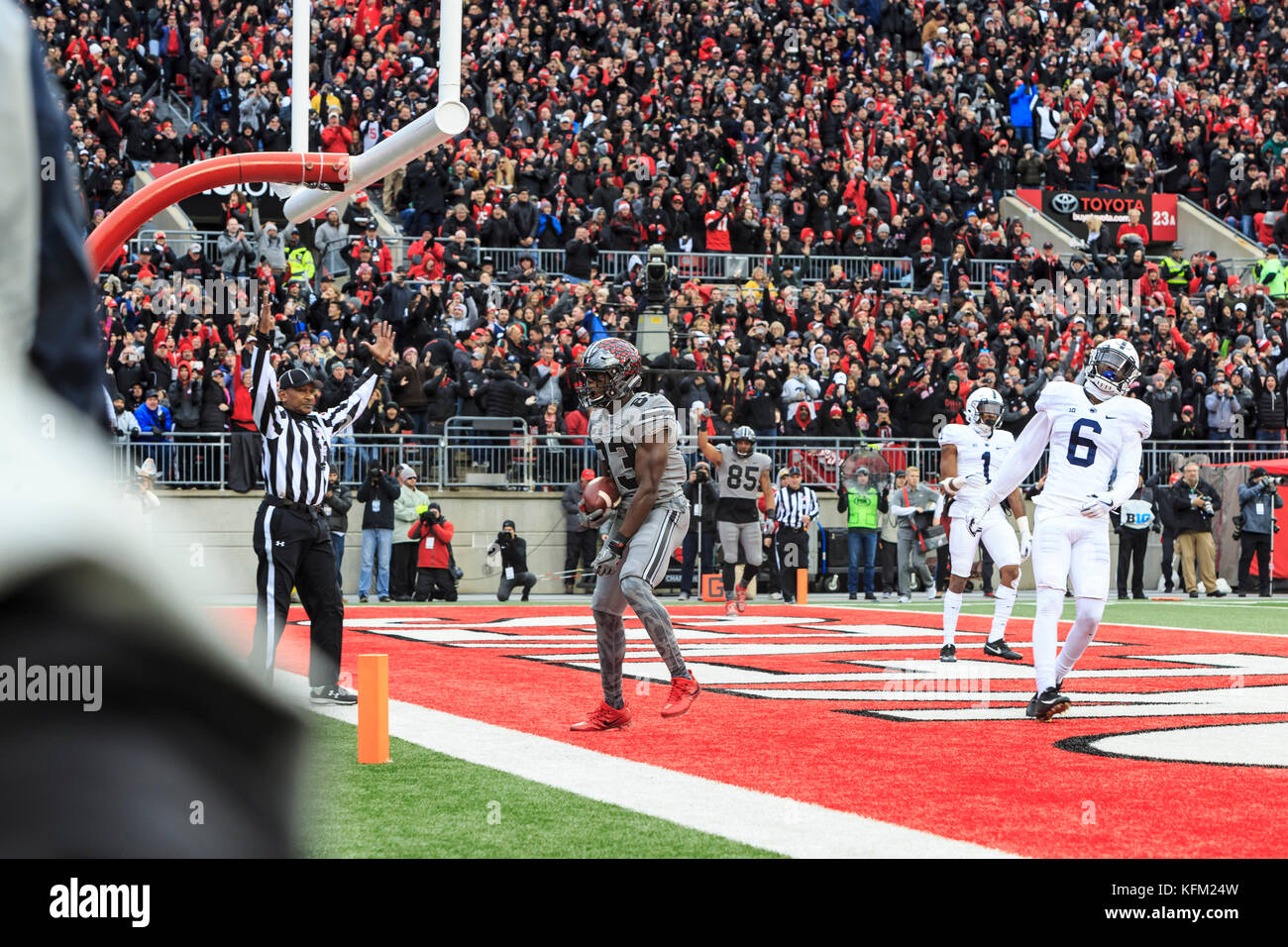 Columbus, Ohio, USA. 28th Oct, 2017. Ohio State Buckeyes wide receiver ...