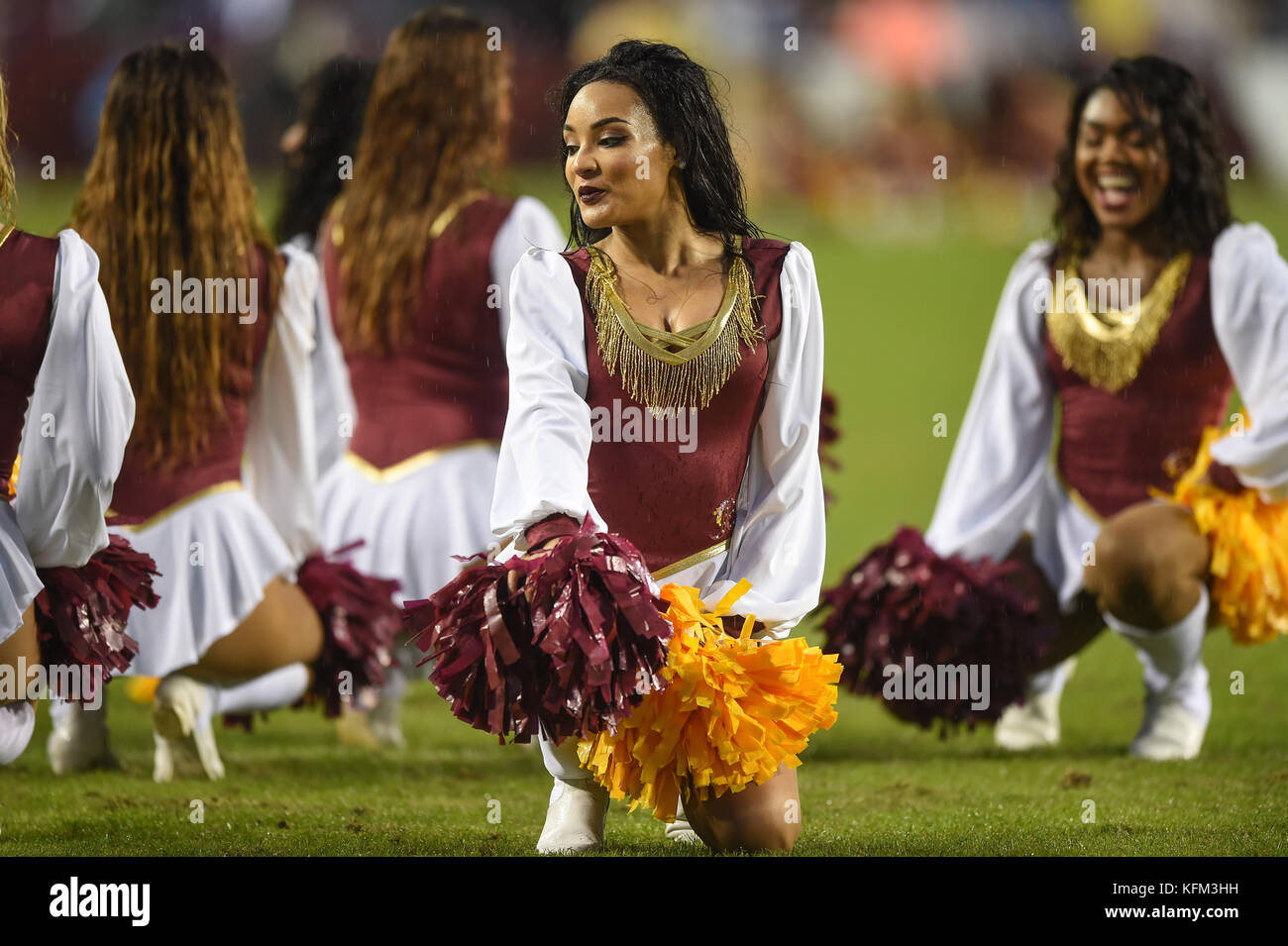 The redskin cheerleaders hi-res stock photography and images - Alamy