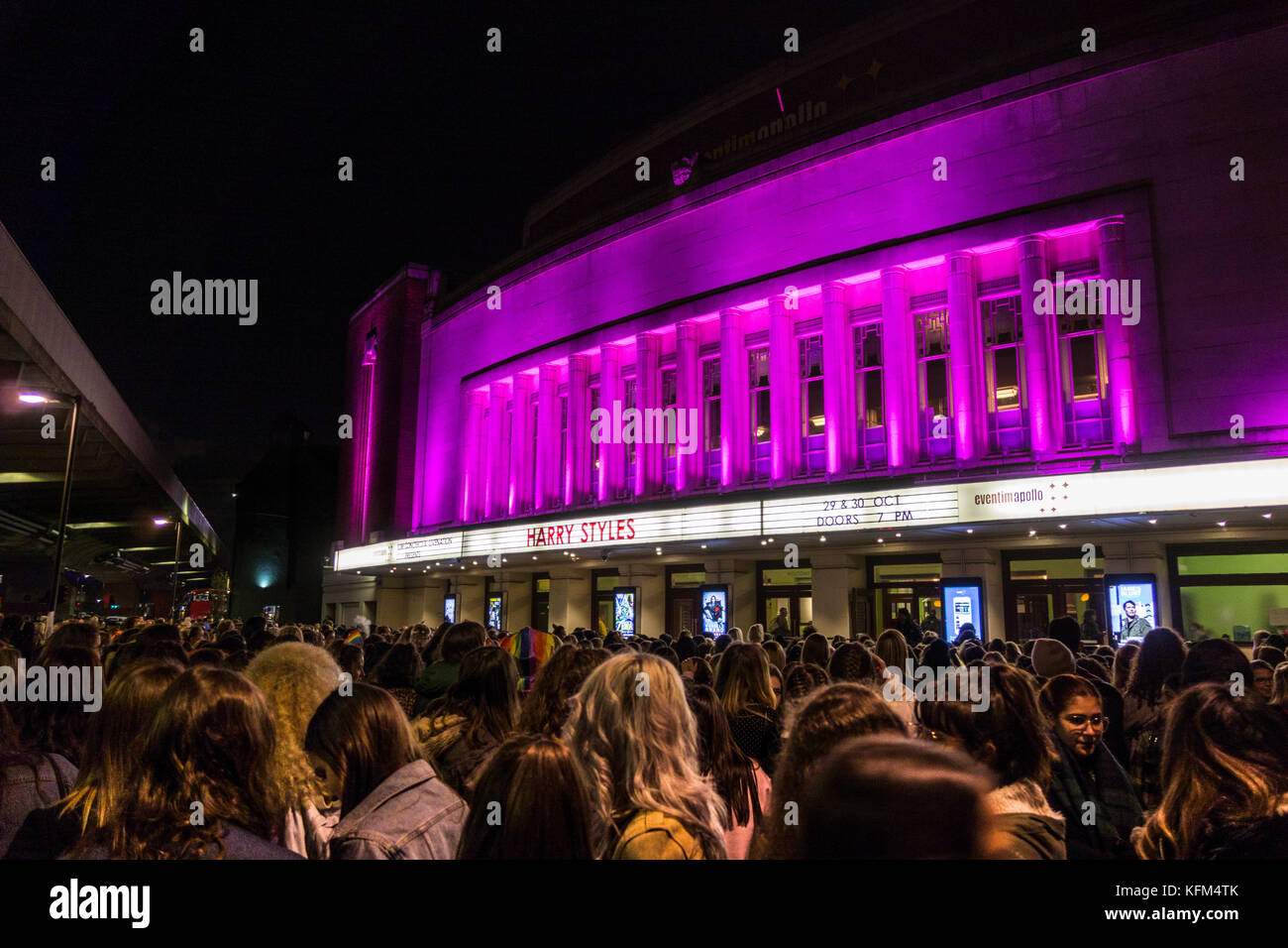 One Direction Concert High Resolution Stock Photography and Images - Alamy