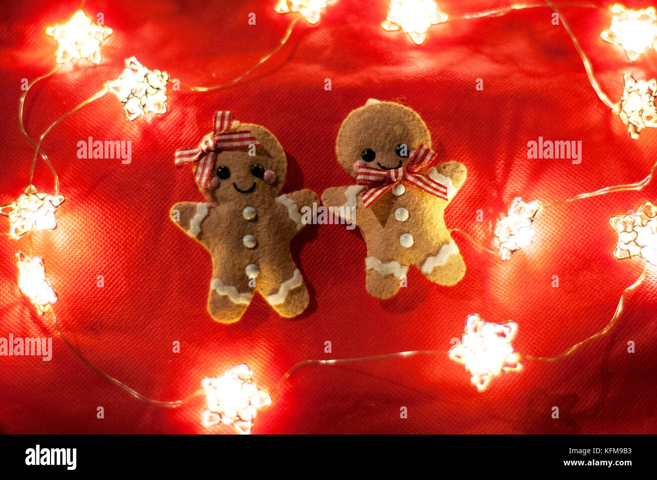 Christmas gingerbread man stars hi-res stock photography and images - Alamy