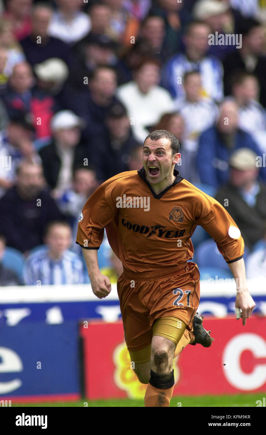 Footballer colin cameron hi-res stock photography and images - Alamy