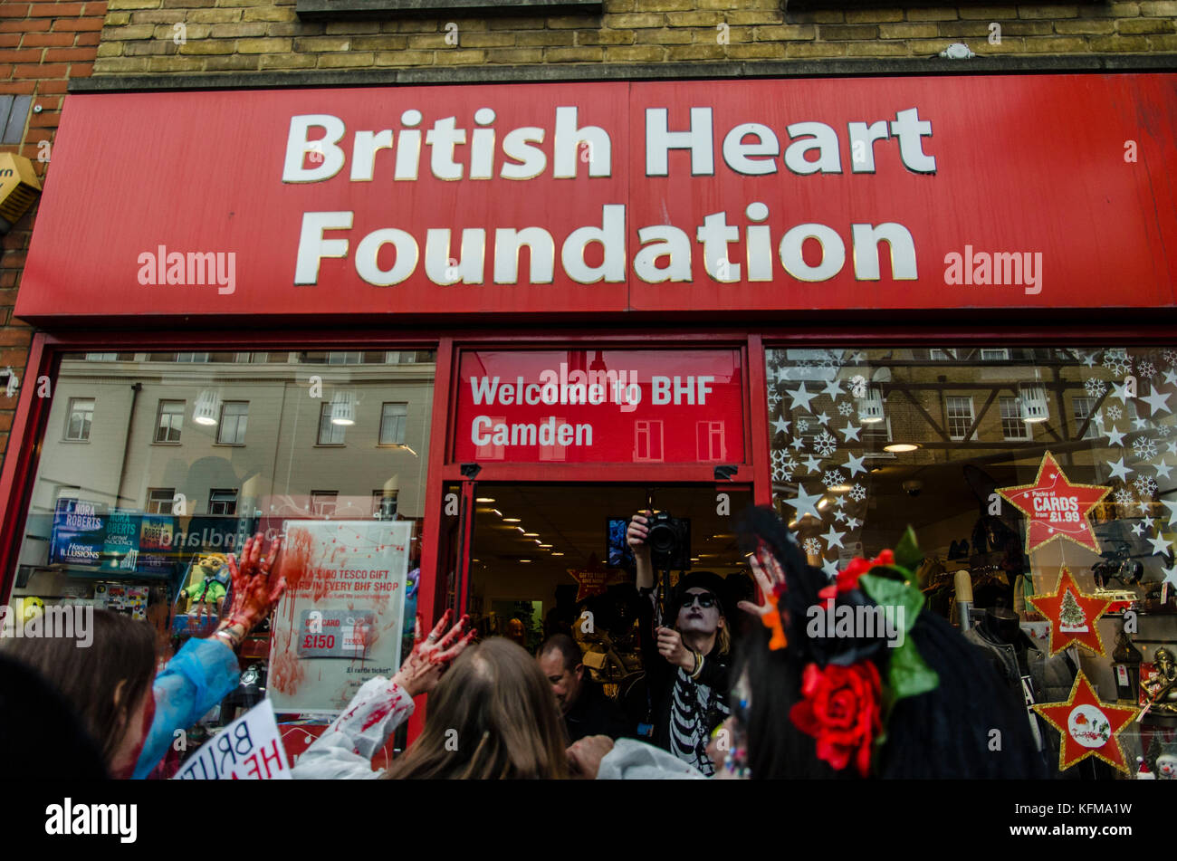 British Heart Foundation Bhf Stock Photos & British Heart Foundation ...