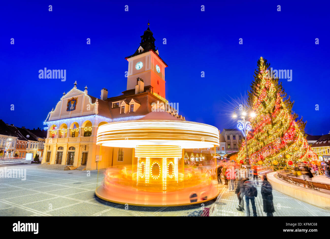 Brasov, Romania. Christmas Market in Main Square, with Xmas Tree and ...