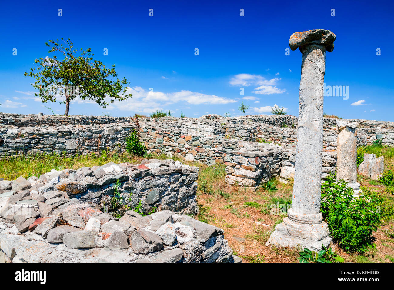 Histria, Romania - Ruins of ancient Greek colony city of Istros ...