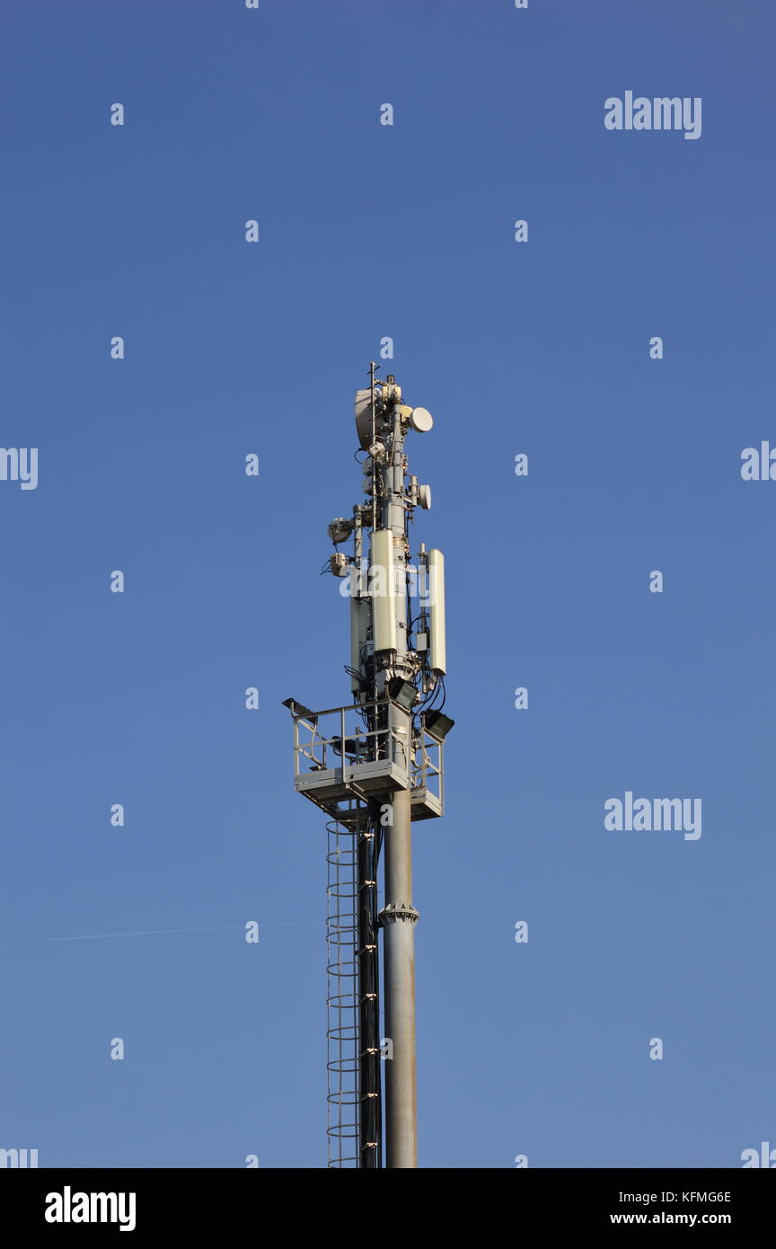 Antenna mast, (Telekommunikation Stock Photo - Alamy
