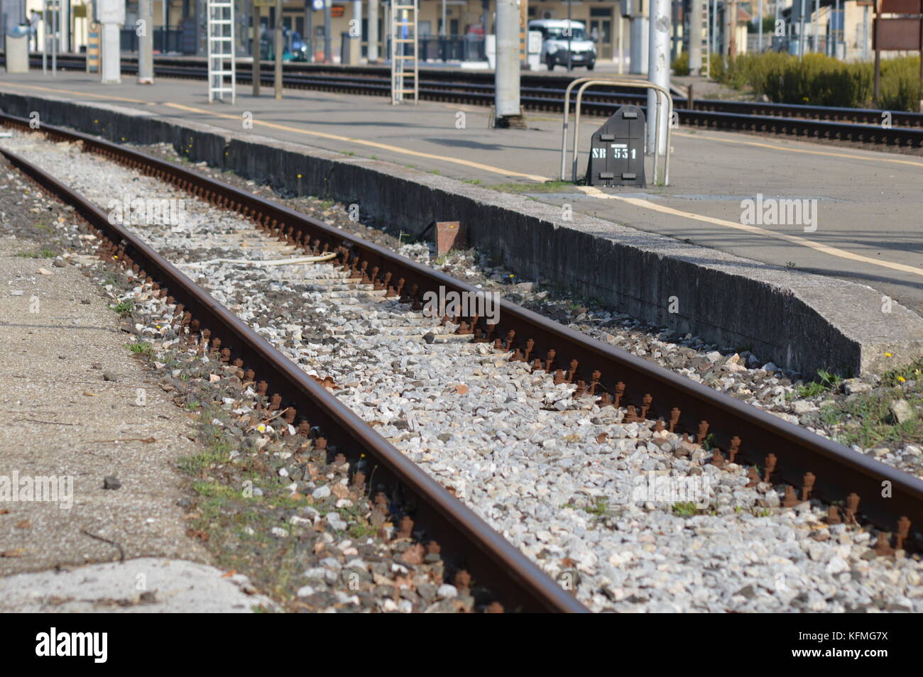 Rail zoom hi-res stock photography and images - Alamy
