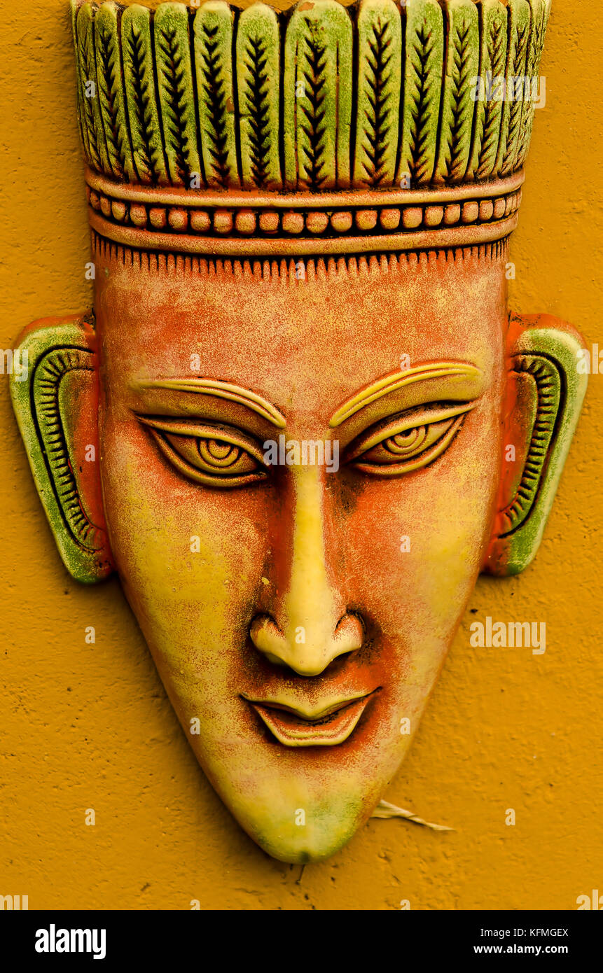 Tribal head gear hi-res stock photography and images - Alamy