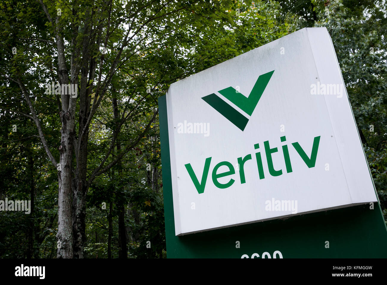 A logo sign outside of a facility occupied by the Veritiv Corporation ...