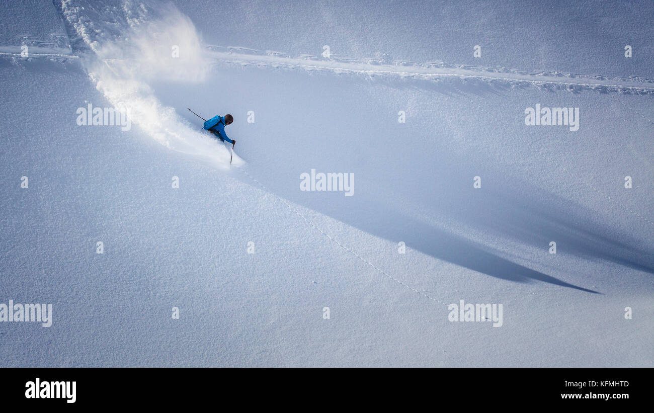 Extreme free ride skiing Stock Photo - Alamy