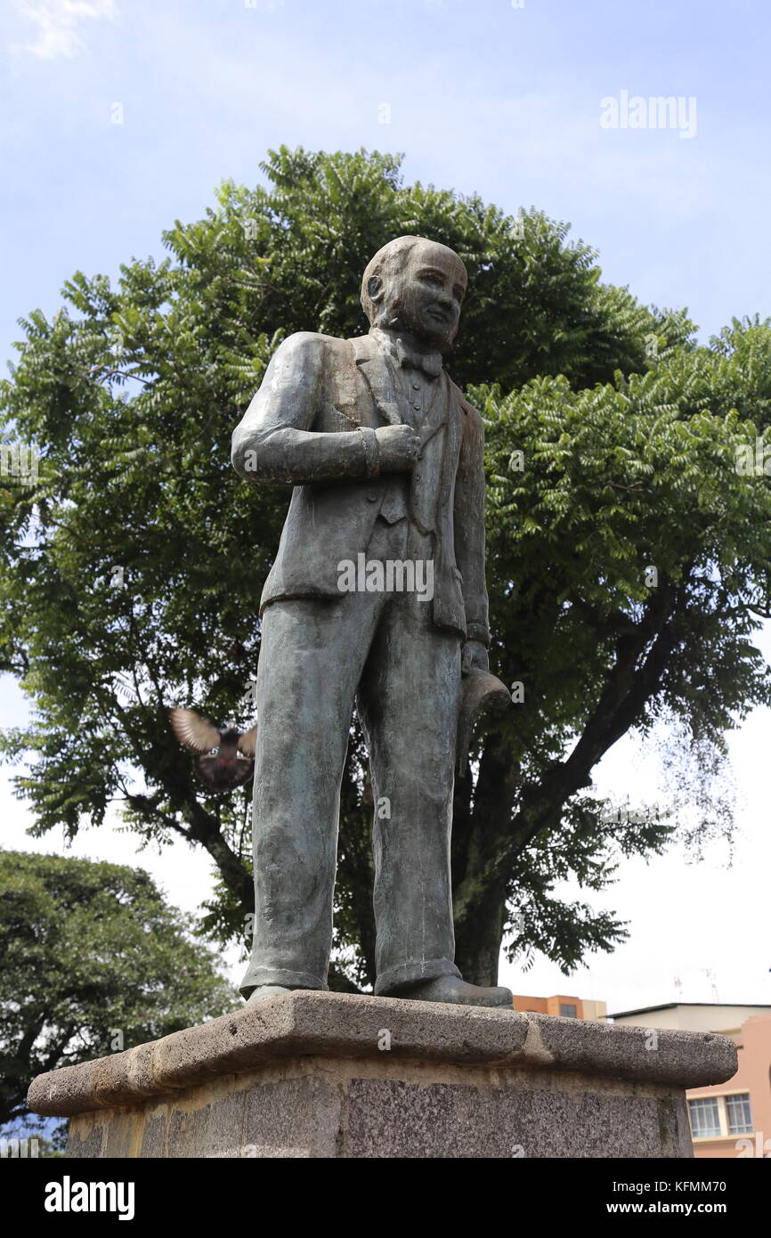 Costa rica statue hi-res stock photography and images - Alamy