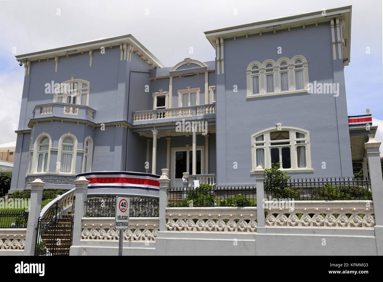 Castillo Azul, Asamblea Legislativa, Avenida Central, San José, San ...