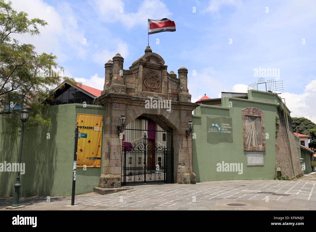 Cultura costa rica hi-res stock photography and images - Alamy