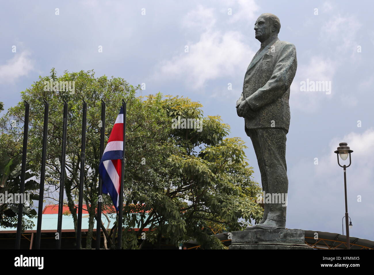 Rafael Ángel Calderón Guardia statue, Plaza de las Garantia Sociales ...