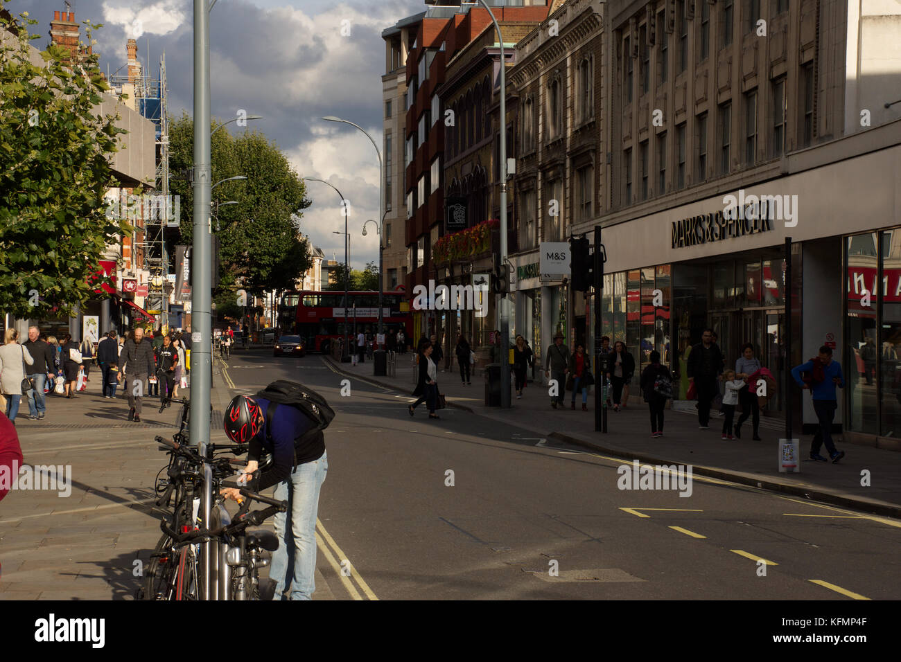 King street hammersmith hi-res stock photography and images - Alamy