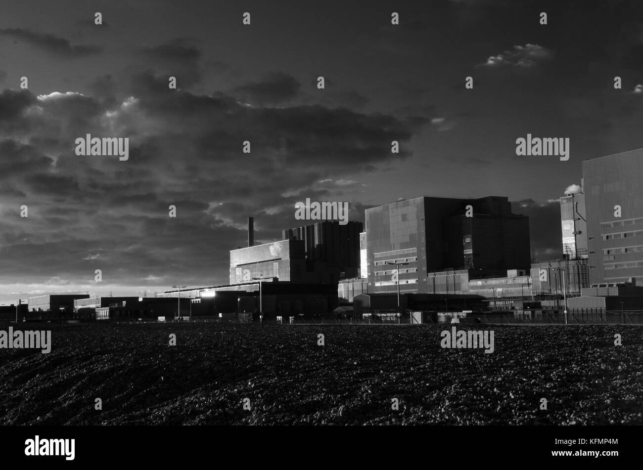 Dungeness B nuclear power station EDF energy Stock Photo - Alamy