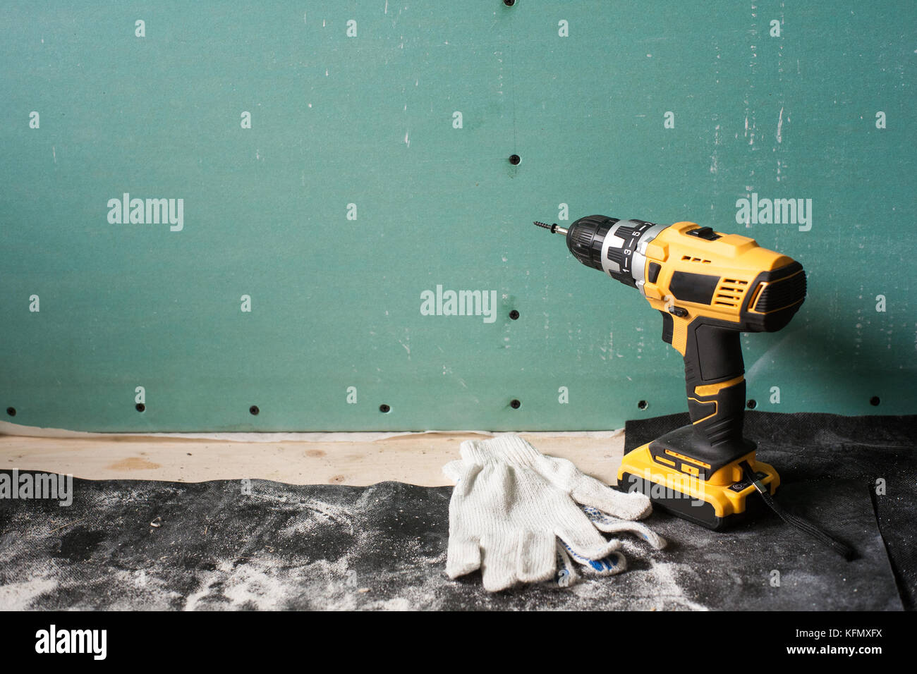interior house alterations works Drywall Stock Photo - Alamy