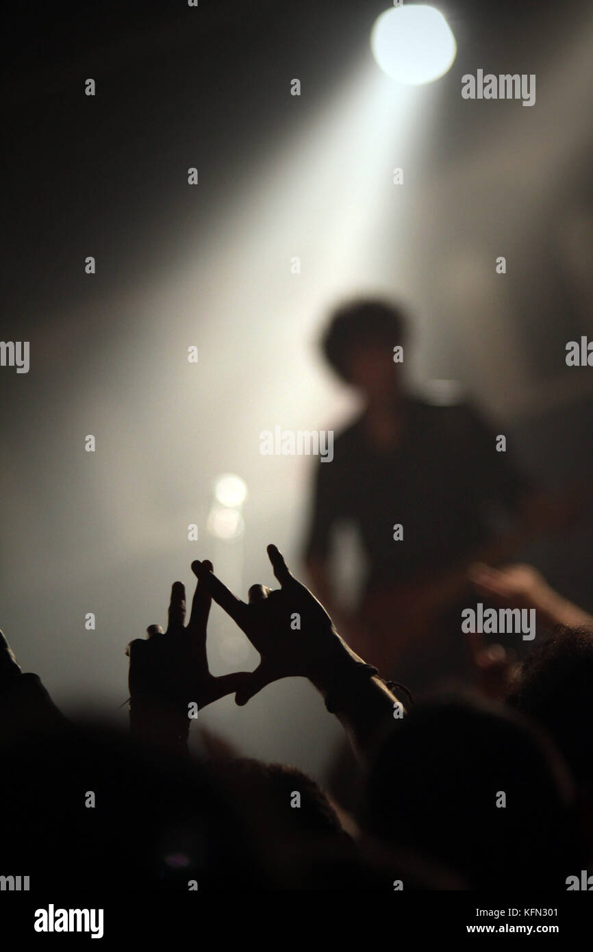 fans hands at rock concert Stock Photo - Alamy