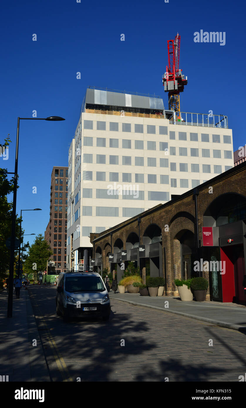 Kings cross reconstruction hi-res stock photography and images - Alamy