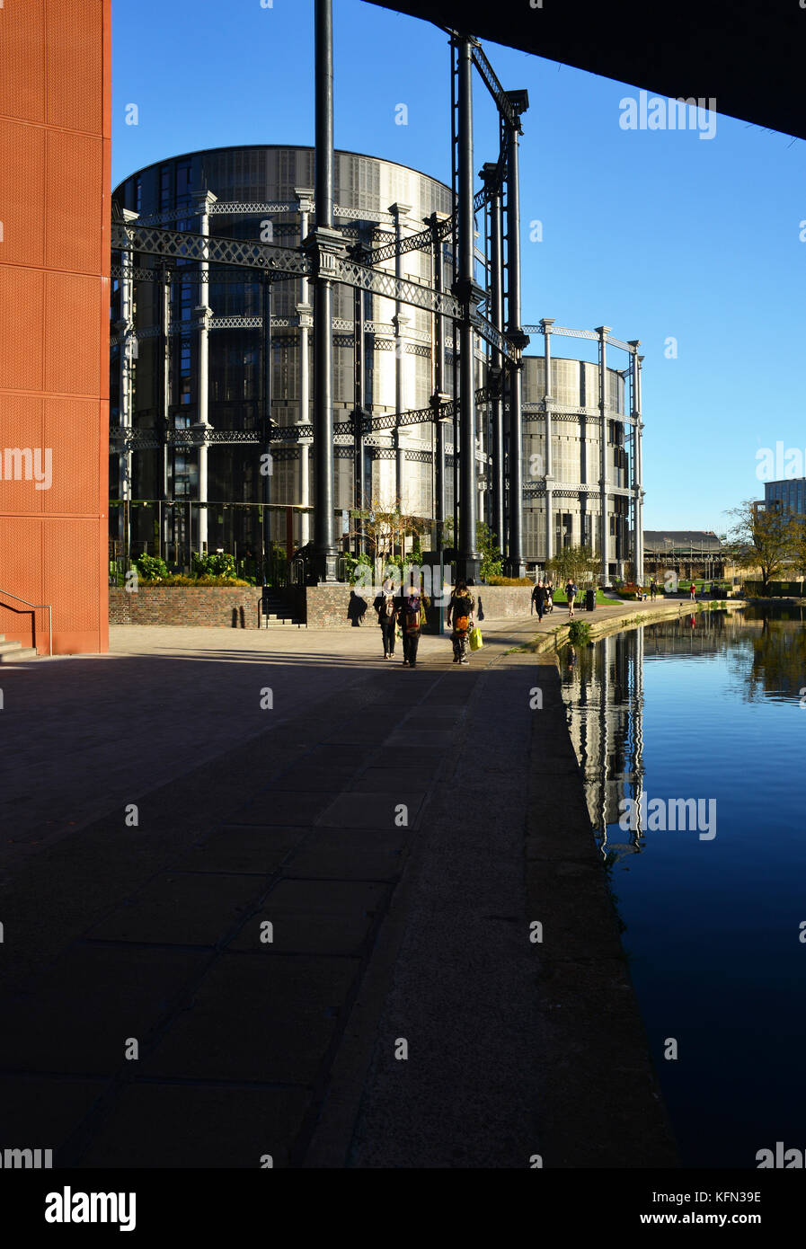 UK, London, Kings Cross Re-development, Gasholders, Housing, Apartments ...