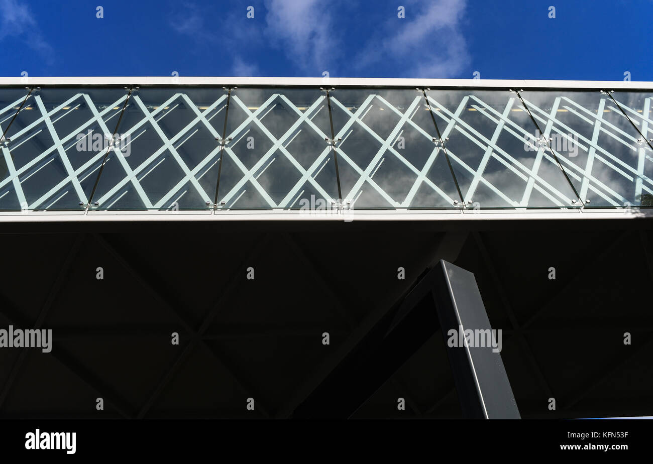 Lattice design hi-res stock photography and images - Alamy