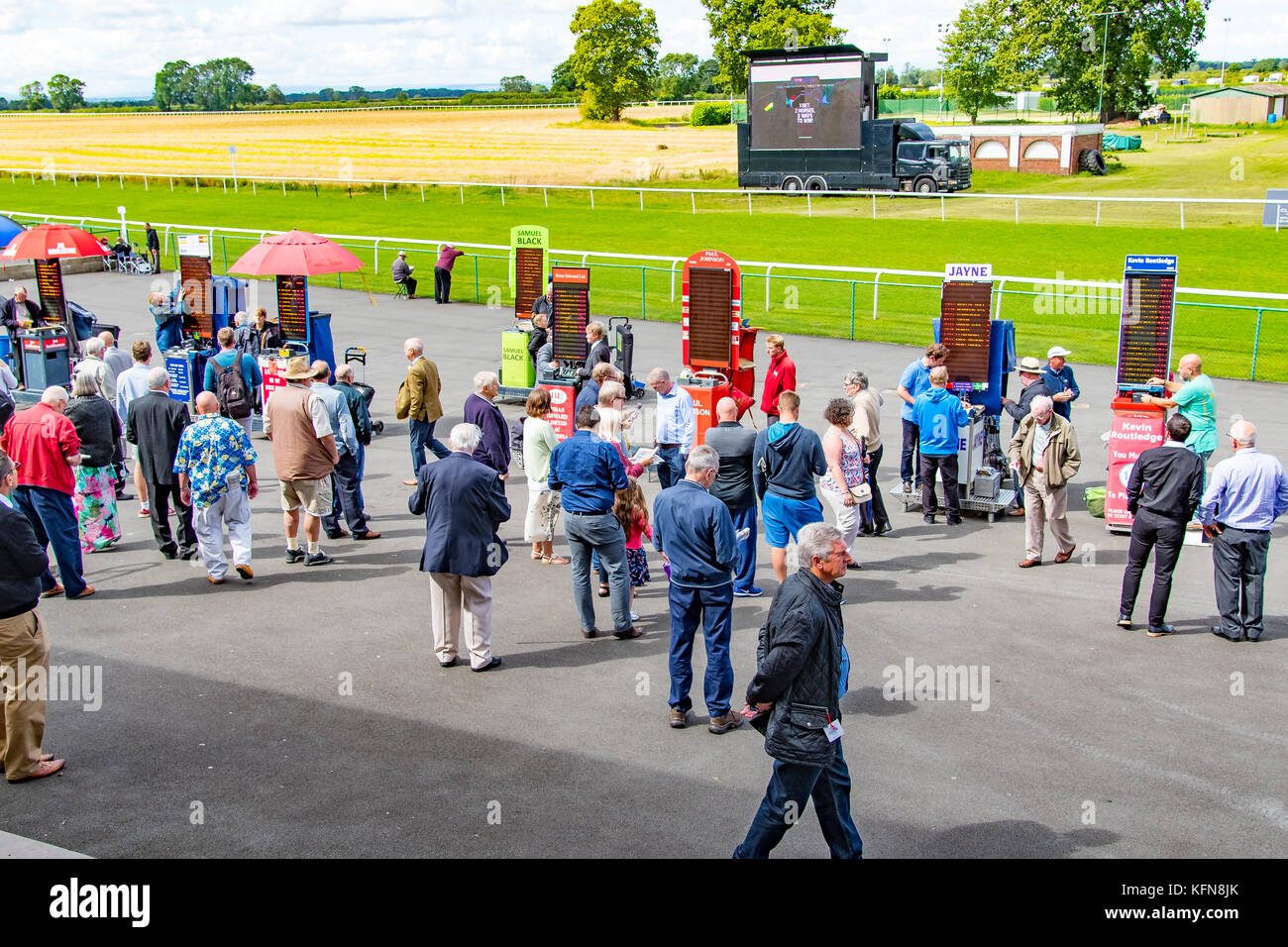 Bookmakers board hi-res stock photography and images - Alamy