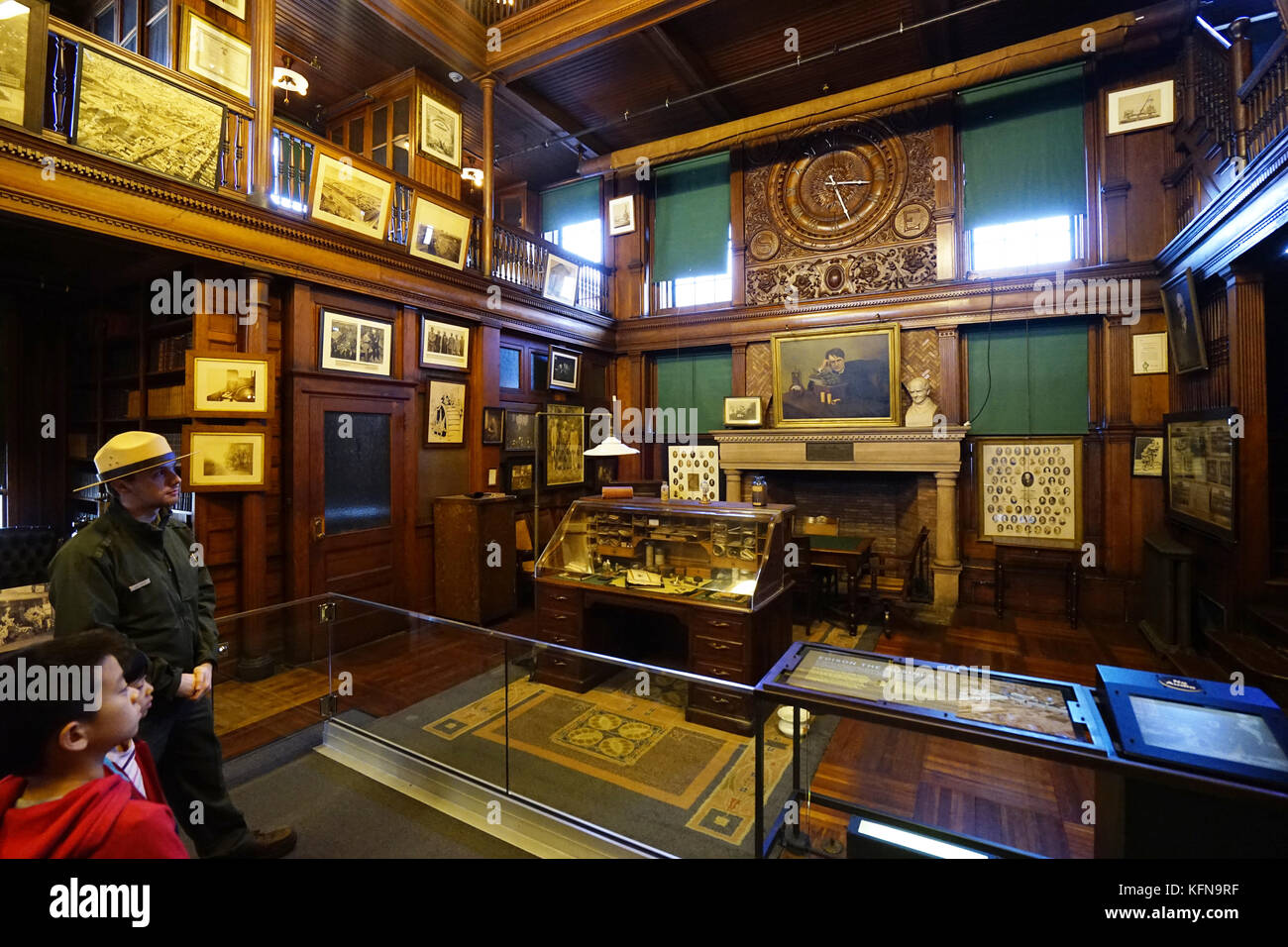 Interior of Thomas Edison's Library in Thomas Edison National ...
