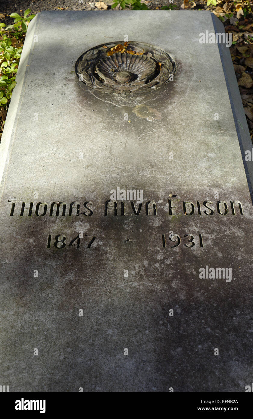 Grave of thomas edison hi-res stock photography and images - Alamy