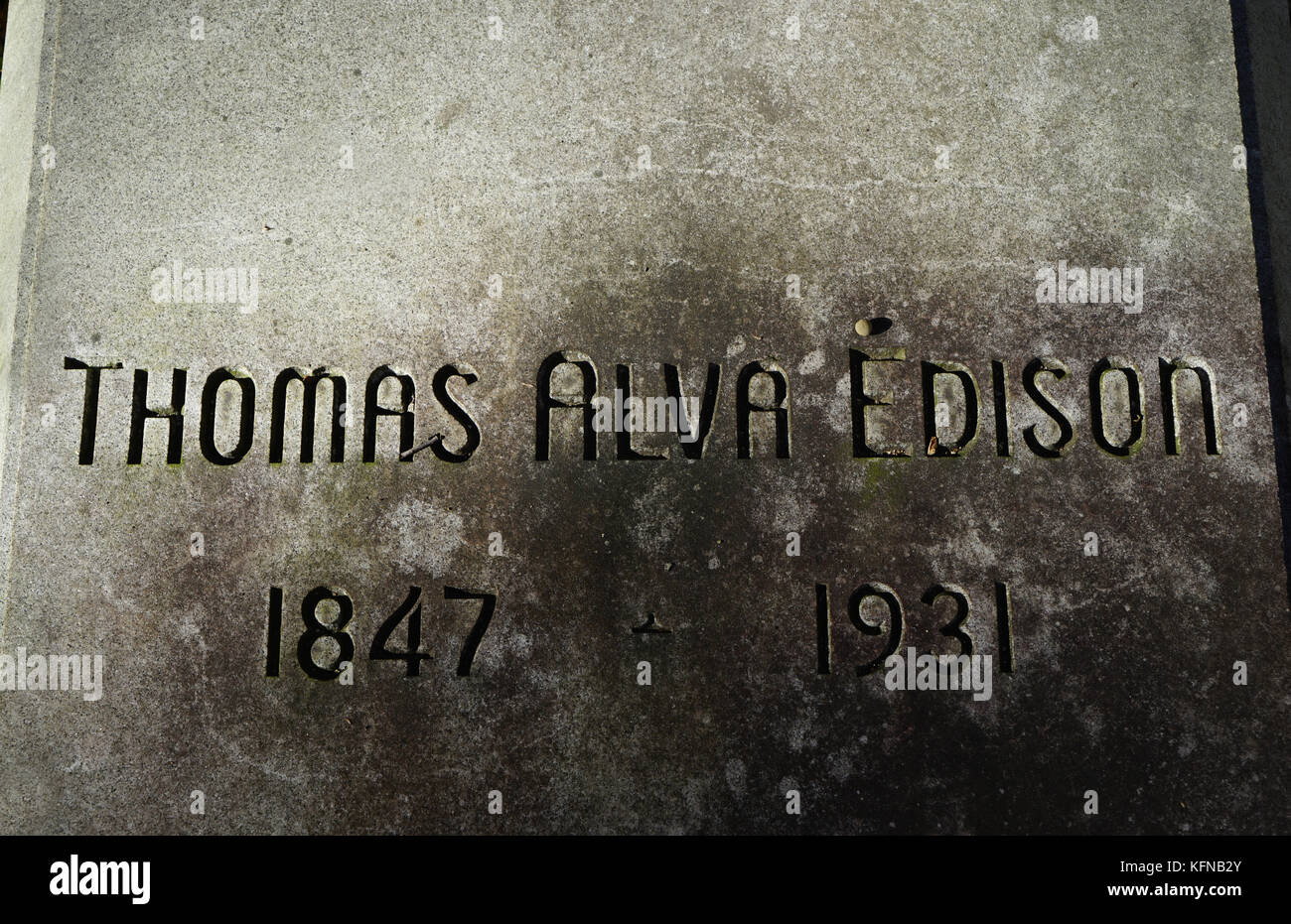 Thomas Edison Gravestone