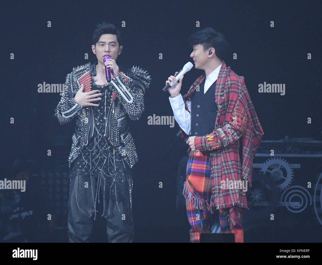 JJ Lin and Jay Chou performing on 'The Invincible' World Tour 2017 in ...