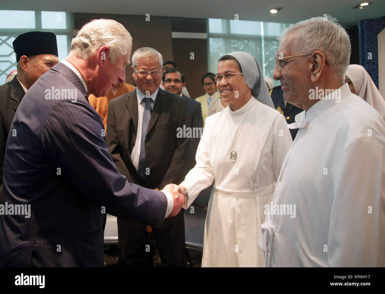 Inter religious hi-res stock photography and images - Alamy