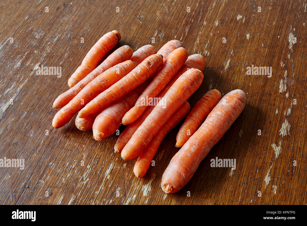 raw carrots healthy organic Stock Photo - Alamy