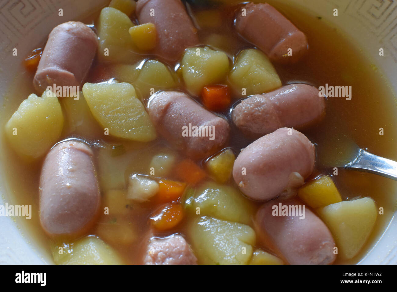 Popular Finnish food siskonmakkara soup (siskonmakkarakeitto ...