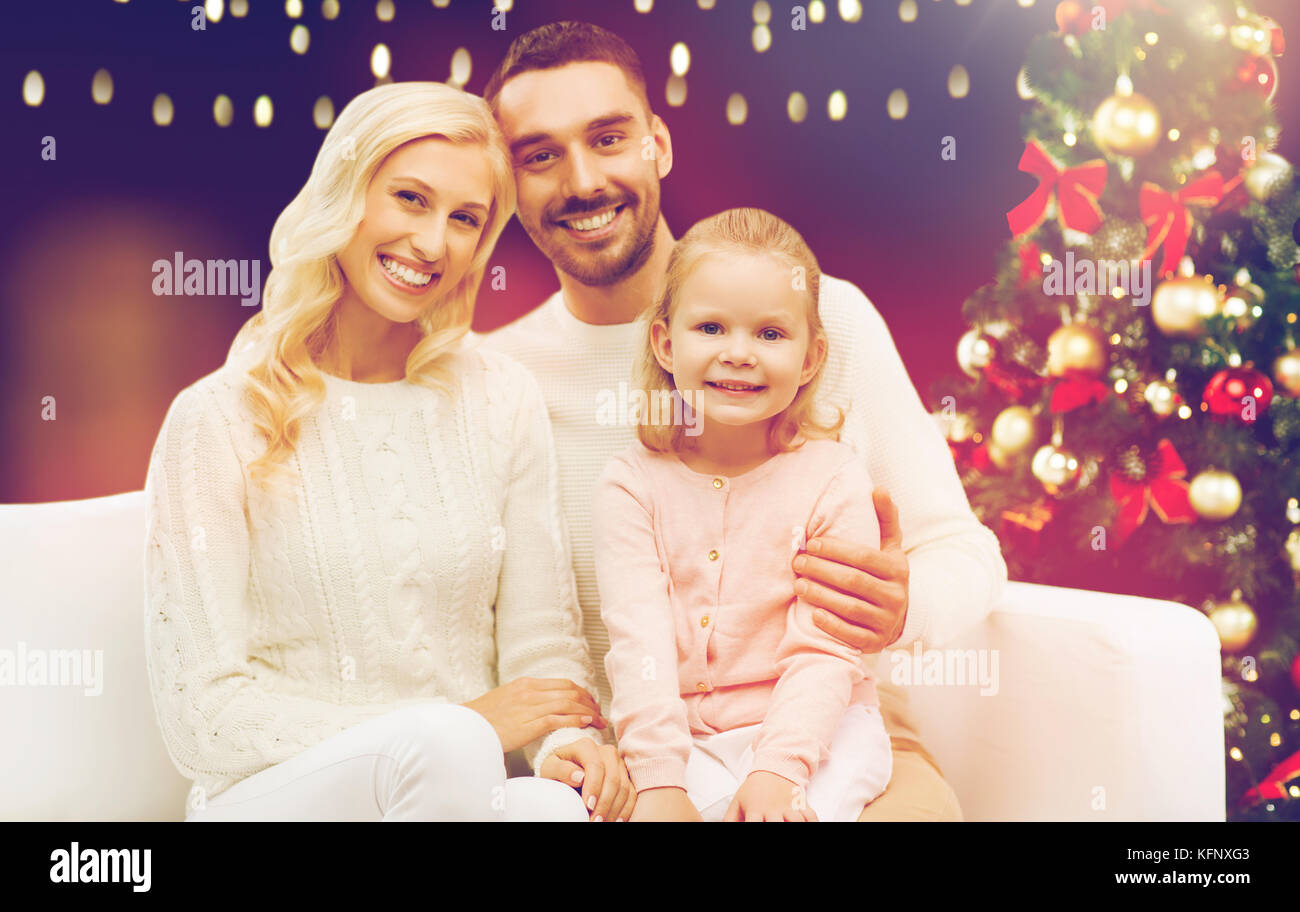 Family over christmas holidays hi-res stock photography and images - Alamy