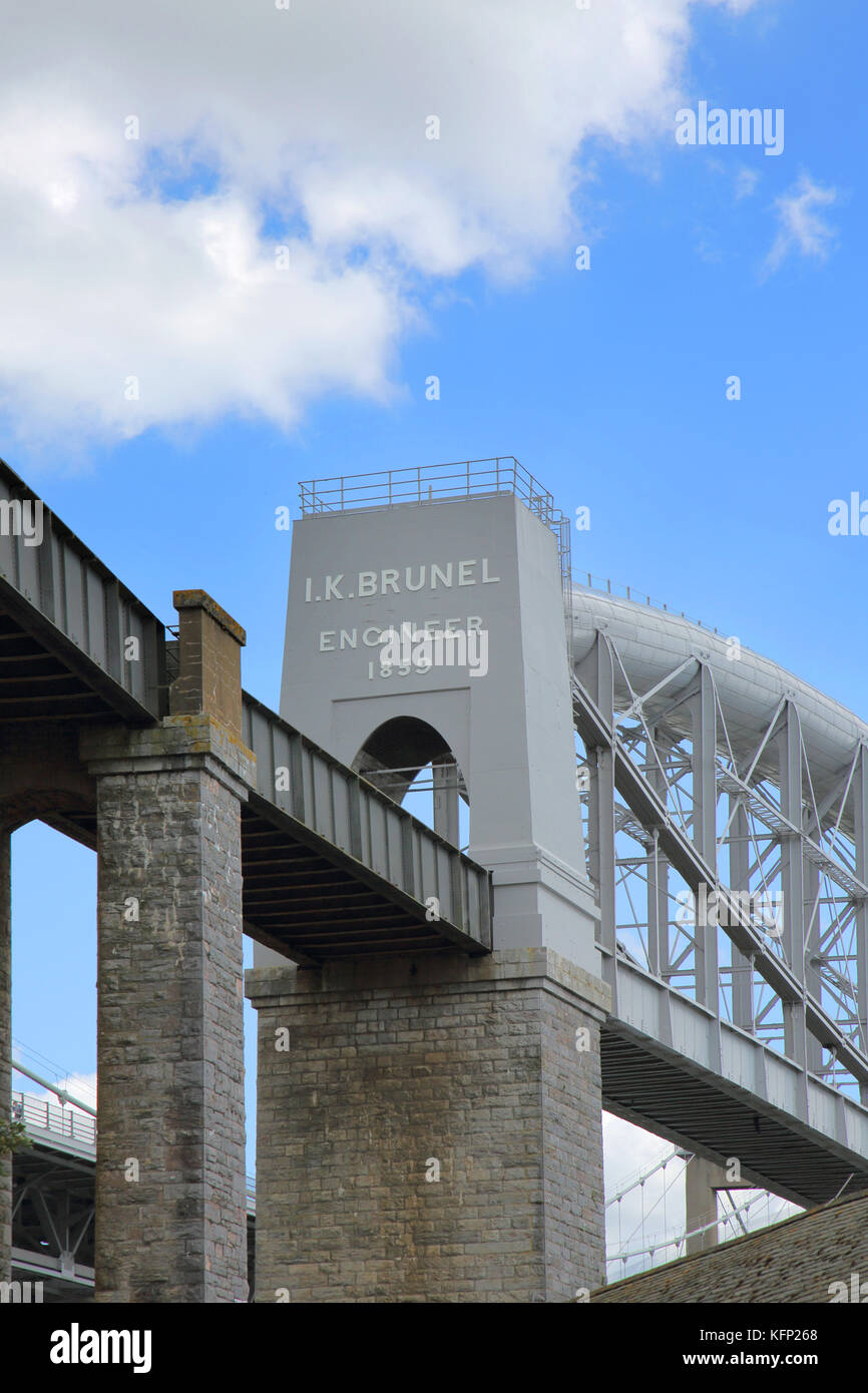 the tamar bridge built by brunel linking plymouth and saltash Stock ...