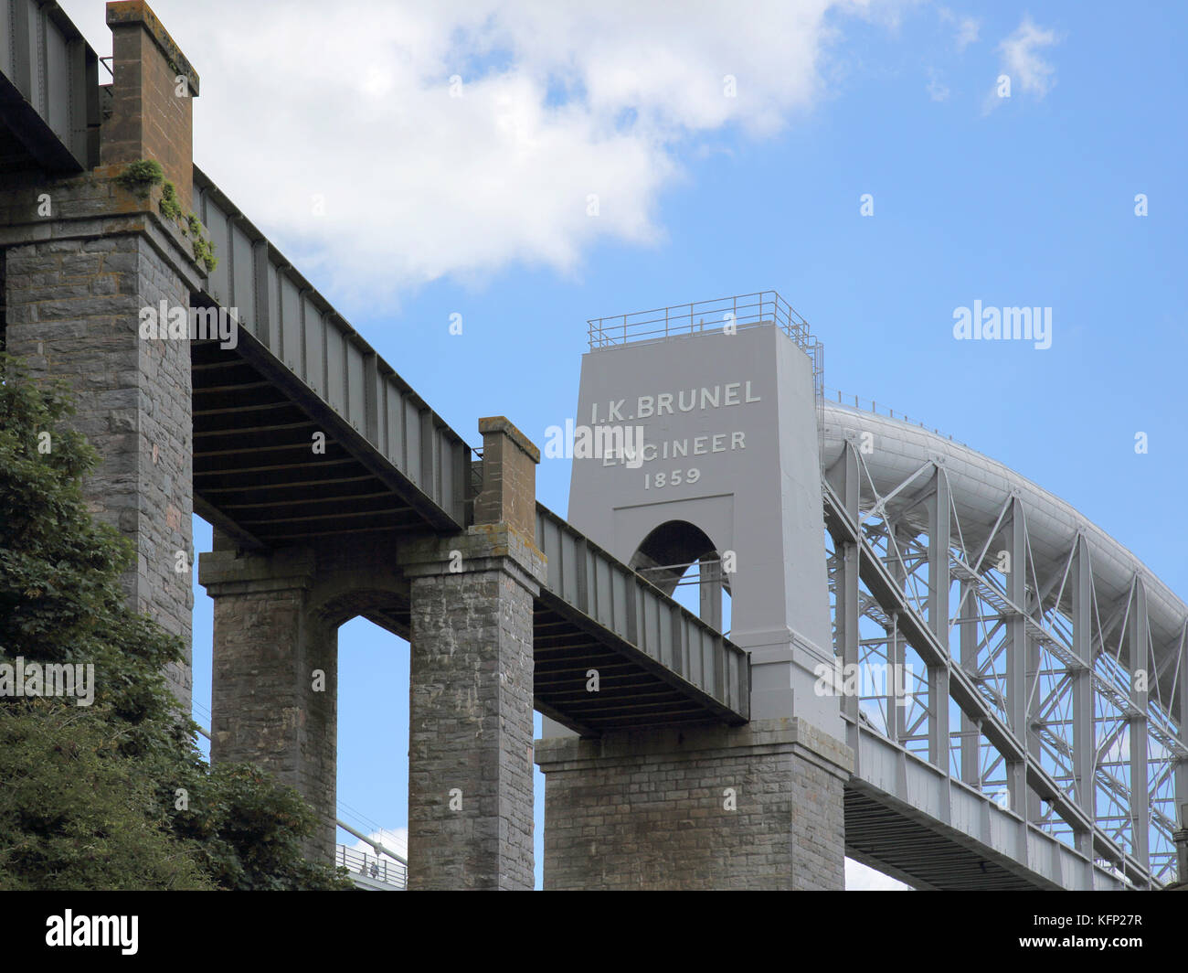 the tamar bridge built by brunel linking plymouth and saltash Stock ...