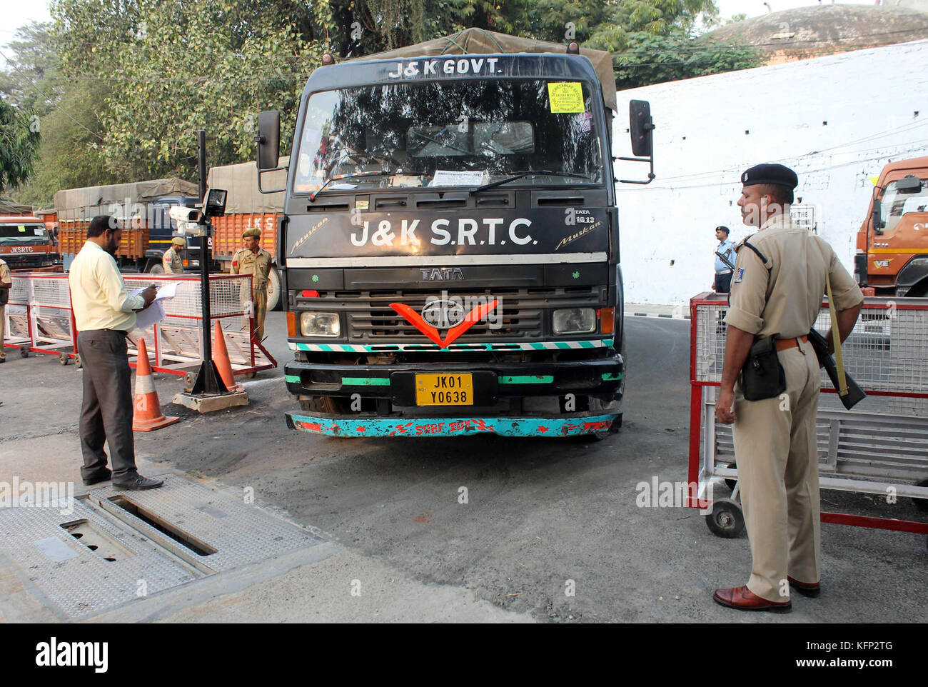 Indian paramilitary vehicles hi-res stock photography and images - Alamy