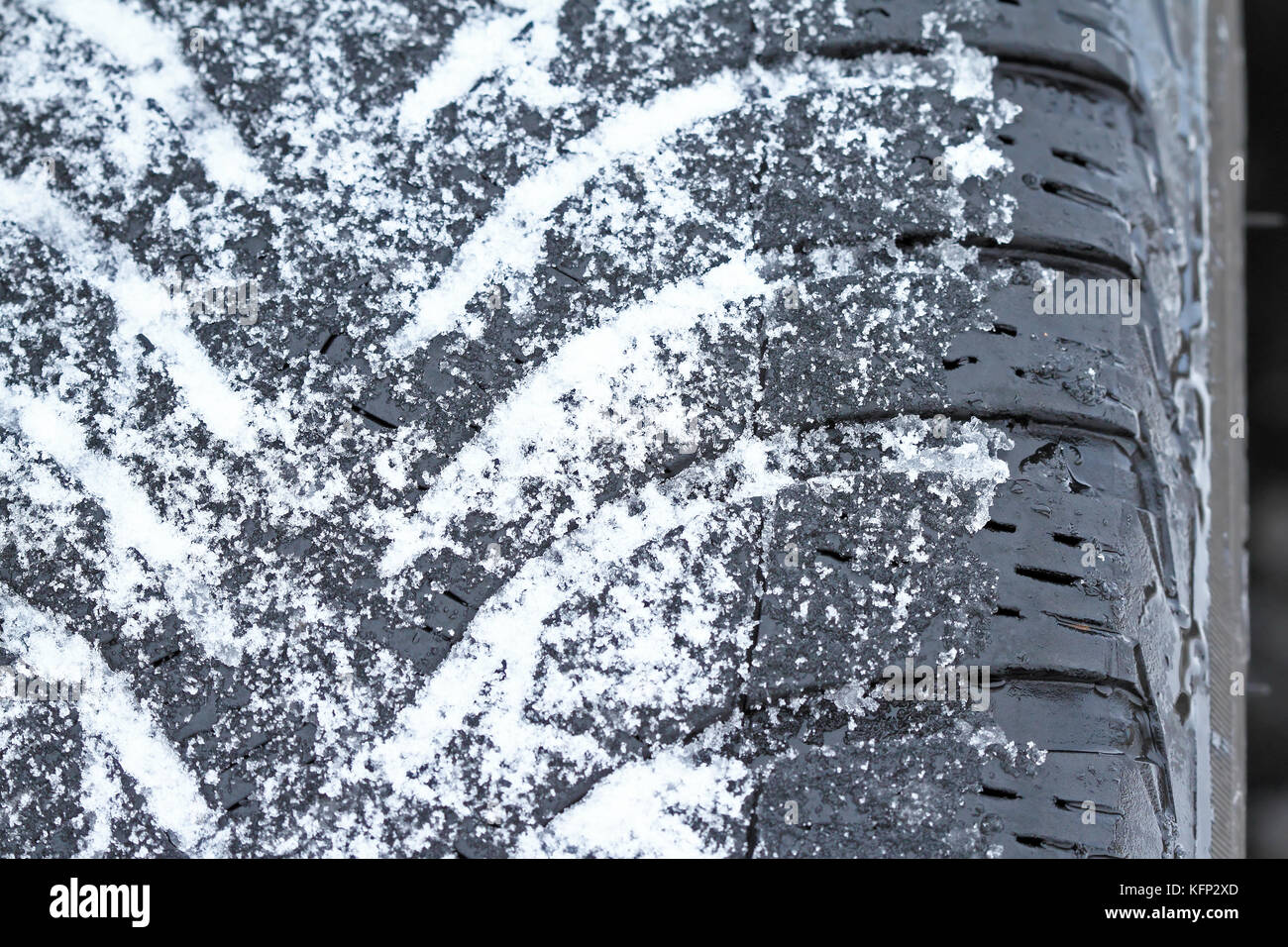 Snow tyres hi-res stock photography and images - Alamy