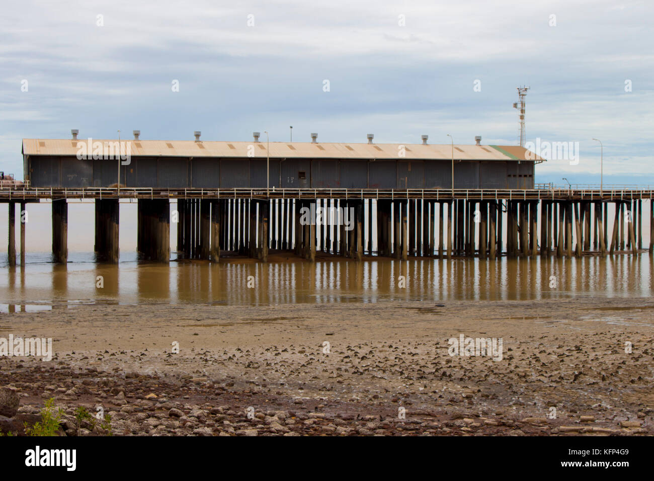 Derby jetty hi-res stock photography and images - Alamy