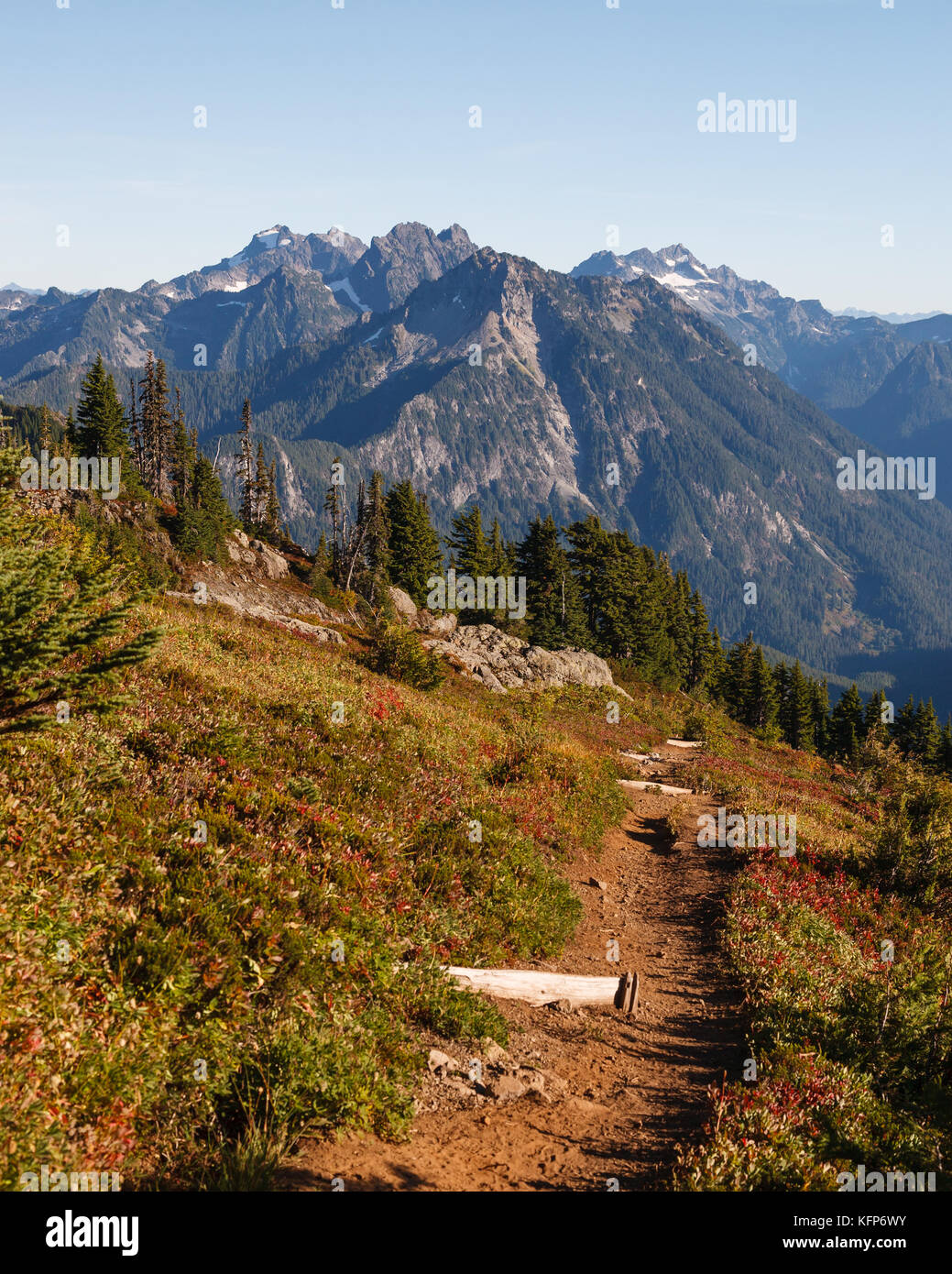 Cascade range hi-res stock photography and images - Alamy