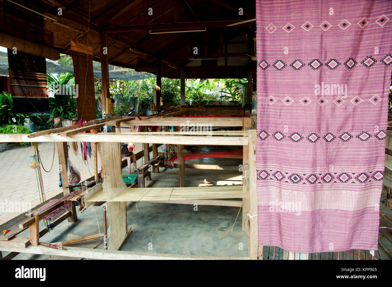 Traditional Weaving Machine Stock Photo - Alamy